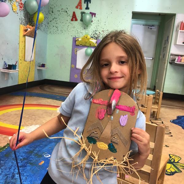 "Art Around The World" Camp