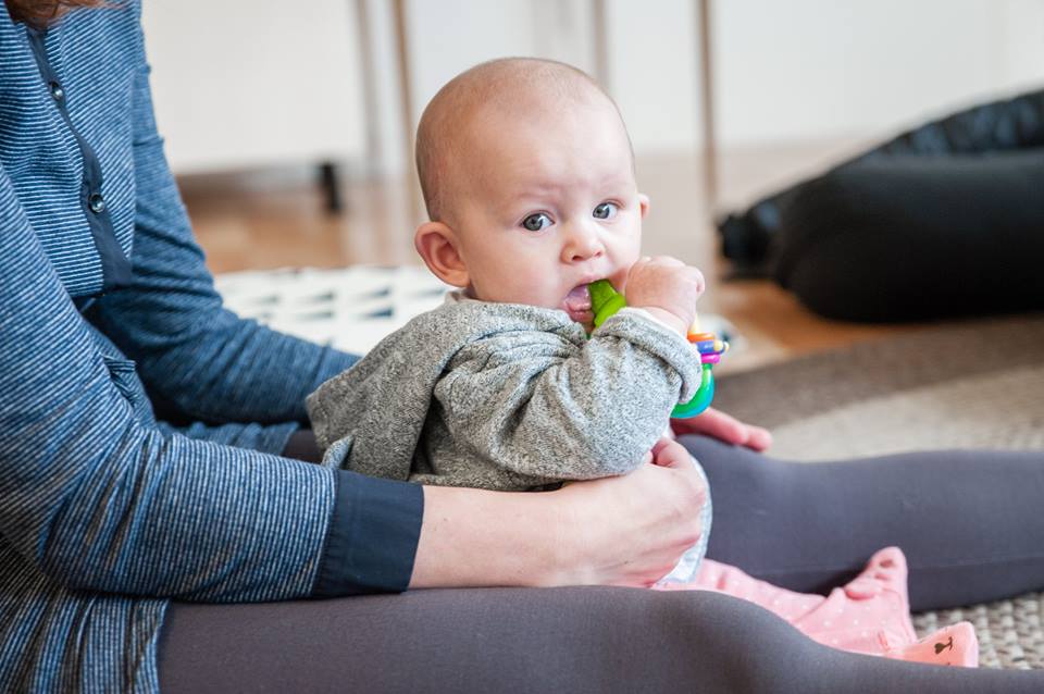 Play + Connect: supported community group for infants (pre walkers, 4 ...