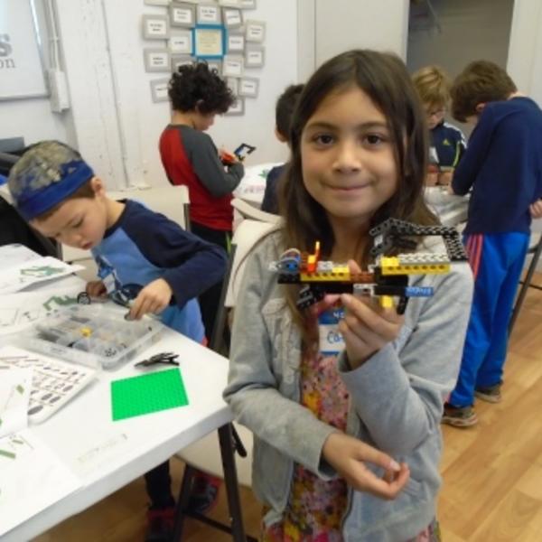 STEM LEGO On-Line Classes