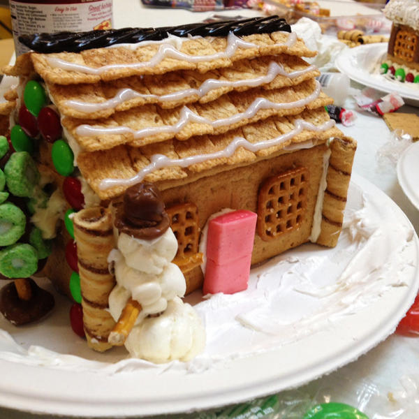 18th Annual Gingerbread House Decorating Contest